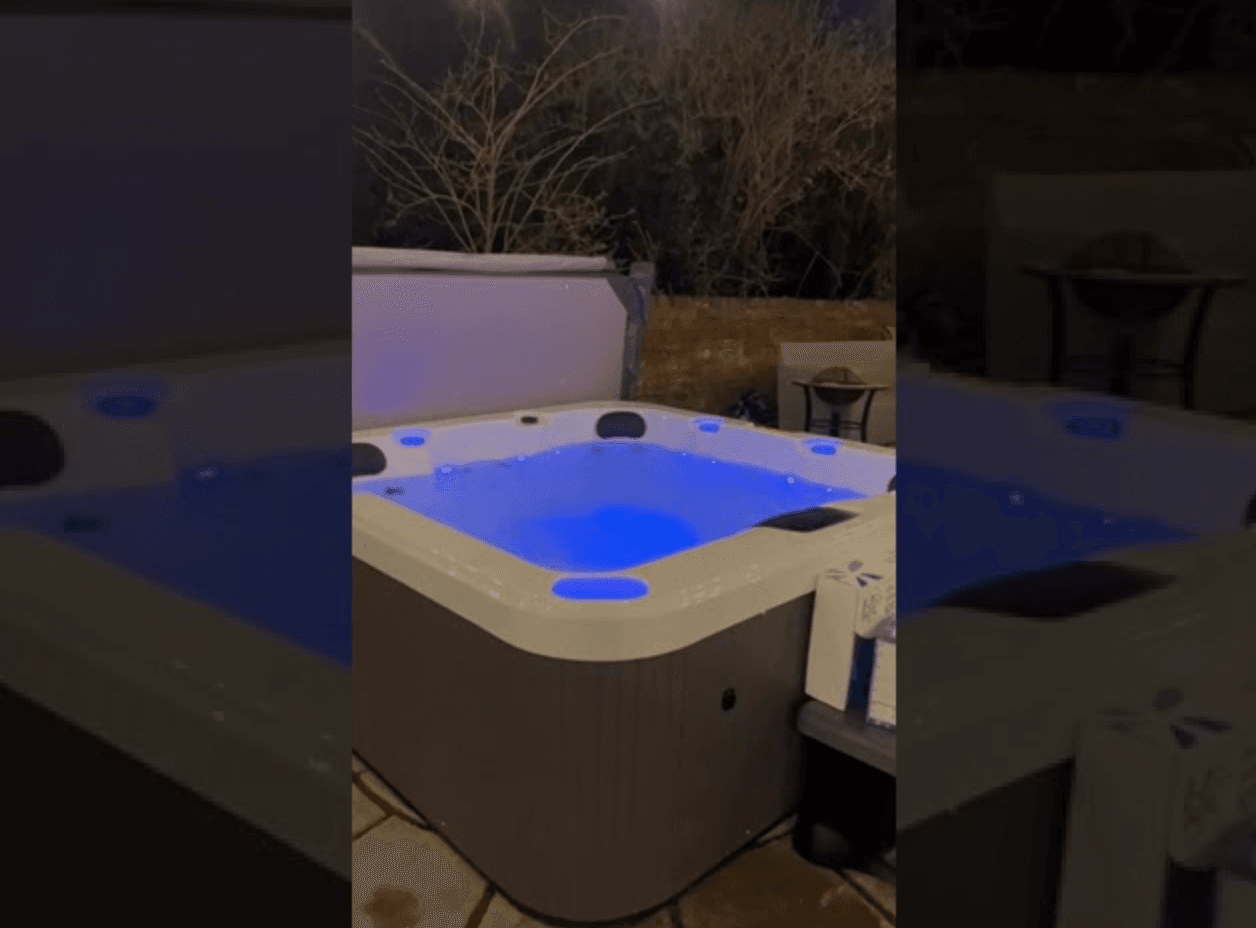 The Apollo Ice Pro Premium Hot Tub - BlueFish Hot Tubs