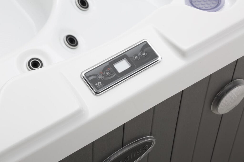 Apollo Ice Pro Premium All Seater - Scunthorpe Hot Tub Megastore